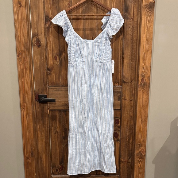 Time and Tru | Dresses | Time And Tru Blue And White Striped Midi Dress ...